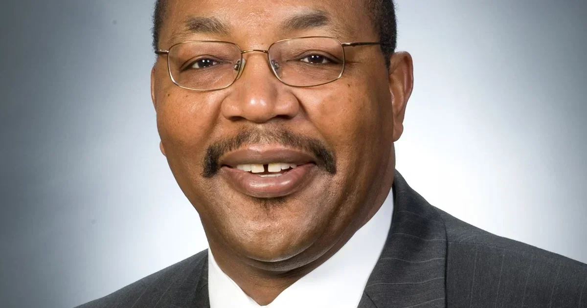 IKNS Lecturer and NASA Program Director Gregory L. Robinson Named to ...